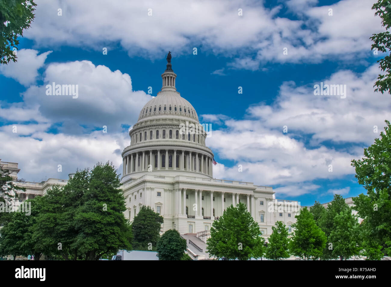 Washington, the white house. The symbol of America Stock Photo - Alamy
