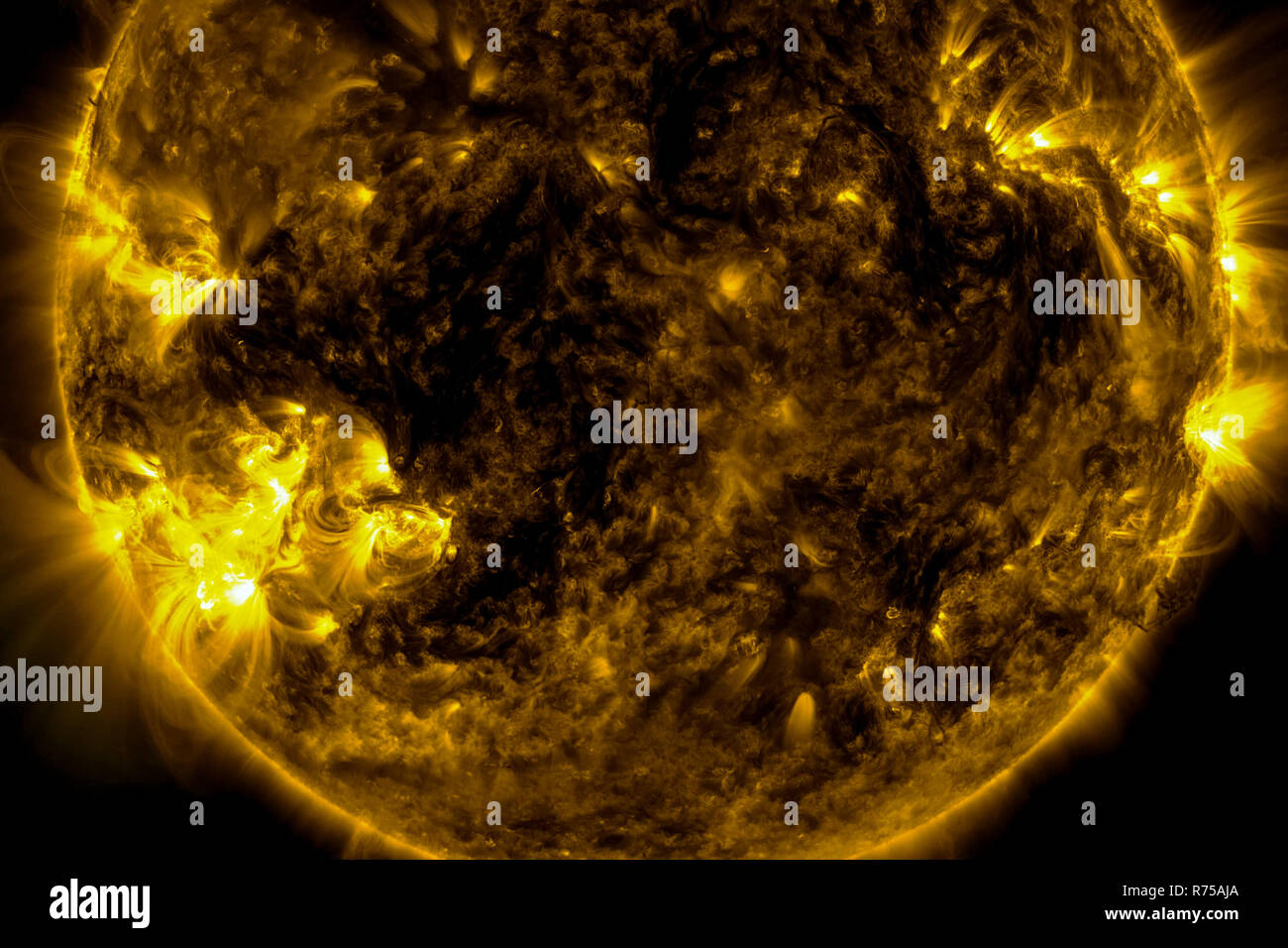 Evolution earth computer graphics hi-res stock photography and images ...