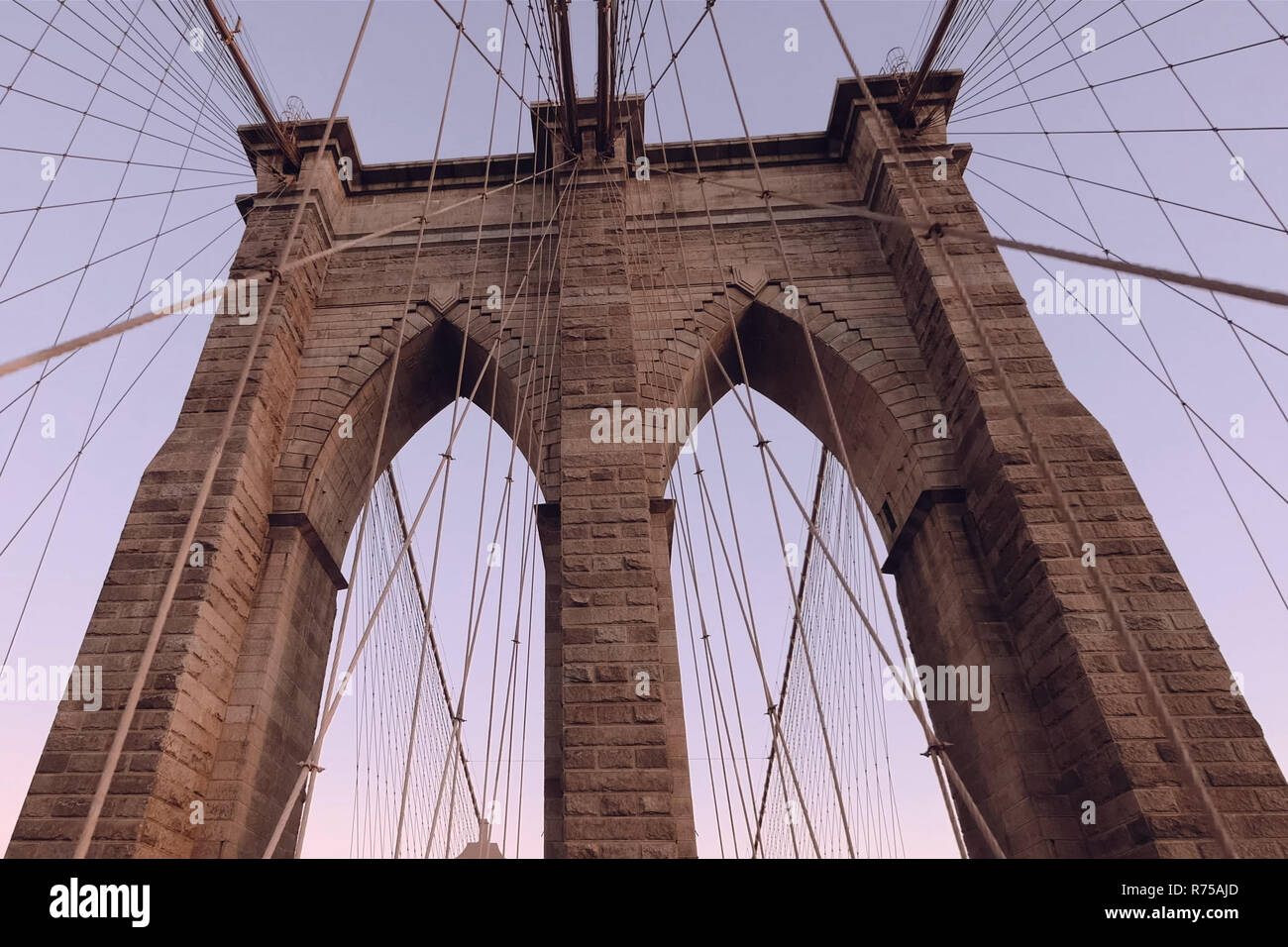 The Brooklyn Bridge. Walk on the bridge Stock Photo - Alamy