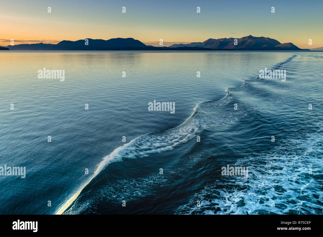 Beautiful crisp, clear golden morning light at early dawn sunrise ...