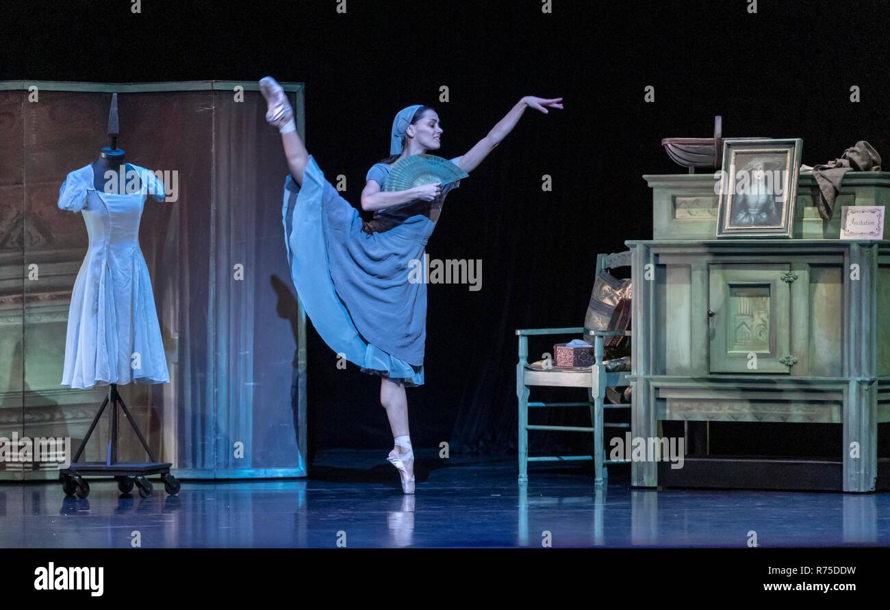 Edinburgh, UK. 07th Dec, 2018. Scottish Ballet's winter performance of ...