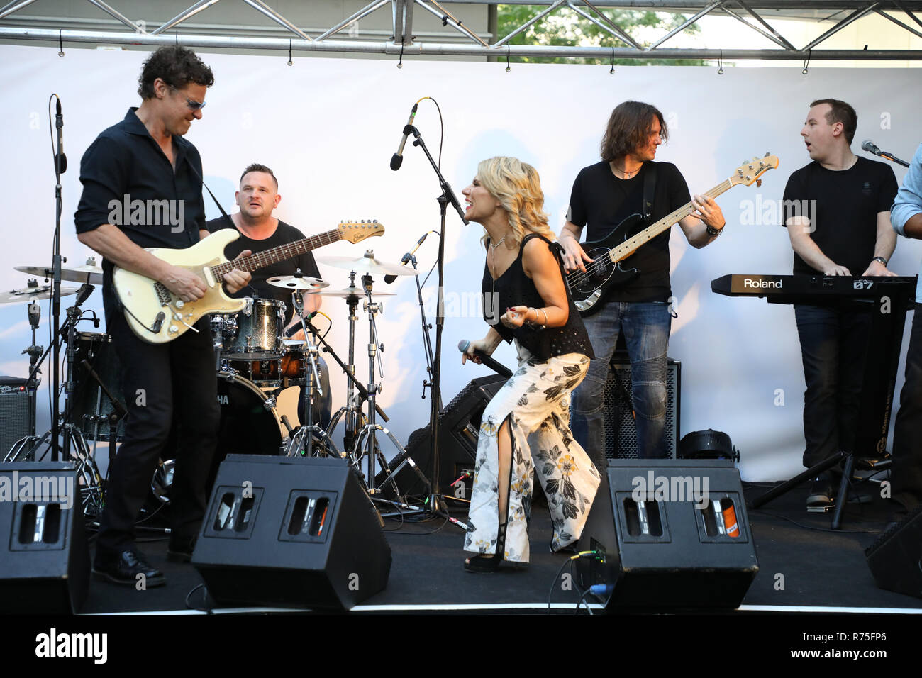 Sydney, Australia. 7th Dec, 2018. Pictured: Tania Doko from Bachelor ...