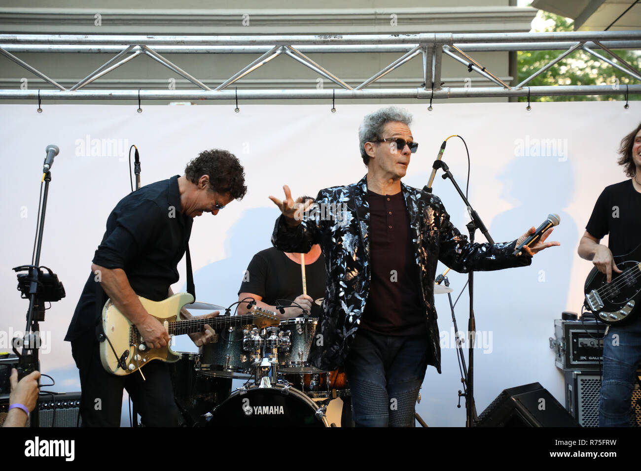 Sydney, Australia. 7th Dec, 2018. Pictured: Mark Gable from The ...