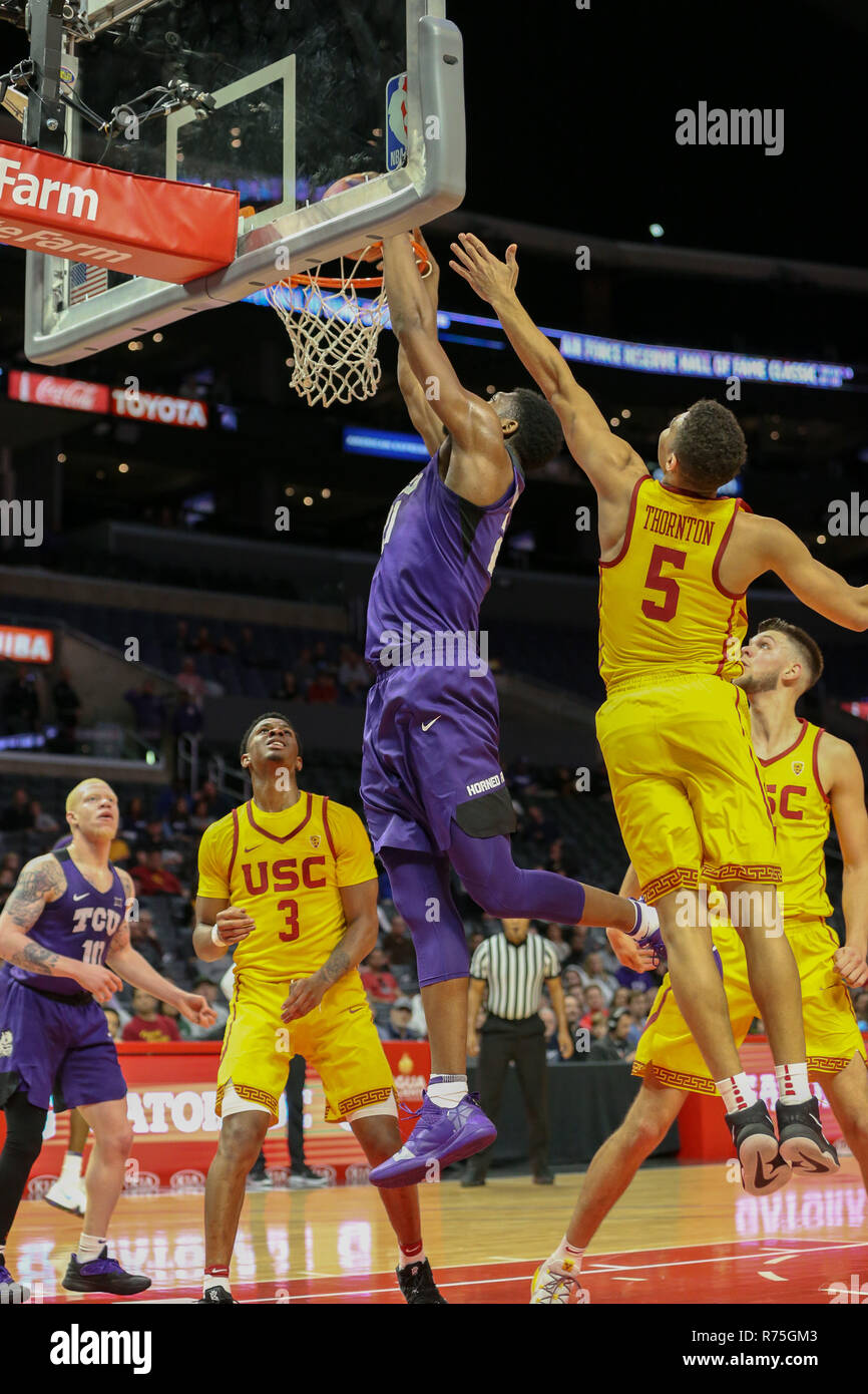 Los Angeles, CA, USA. 07th Dec, 2018. TCU Horned Frogs center Kevin ...