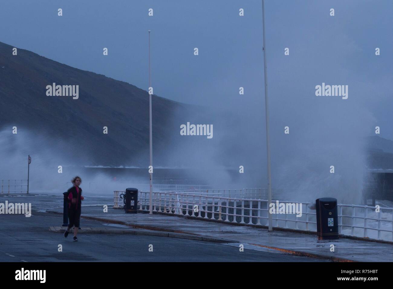 Aberystwyth Ceredigion, Wales, UK 08th November 2018 UK Weather: Windy ...