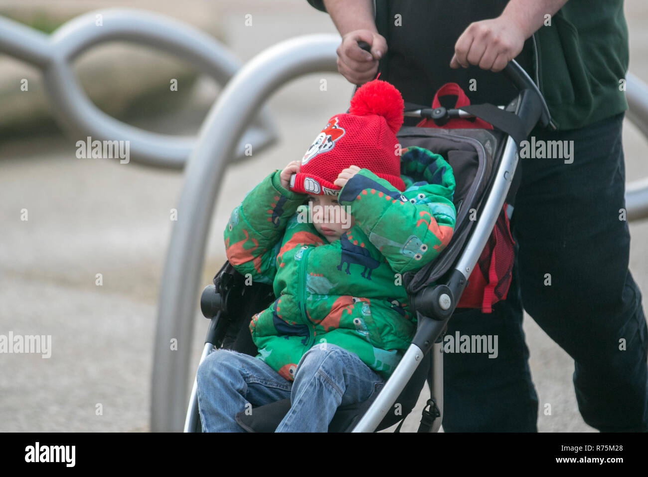 Kids blowing away in wind hi-res stock photography and images - Alamy