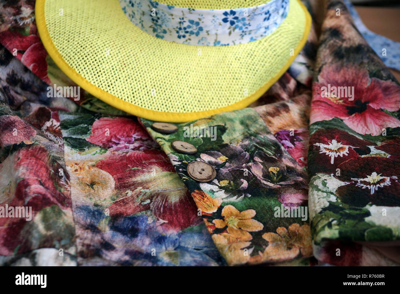 Ordinary shoes hi-res stock photography and images - Alamy