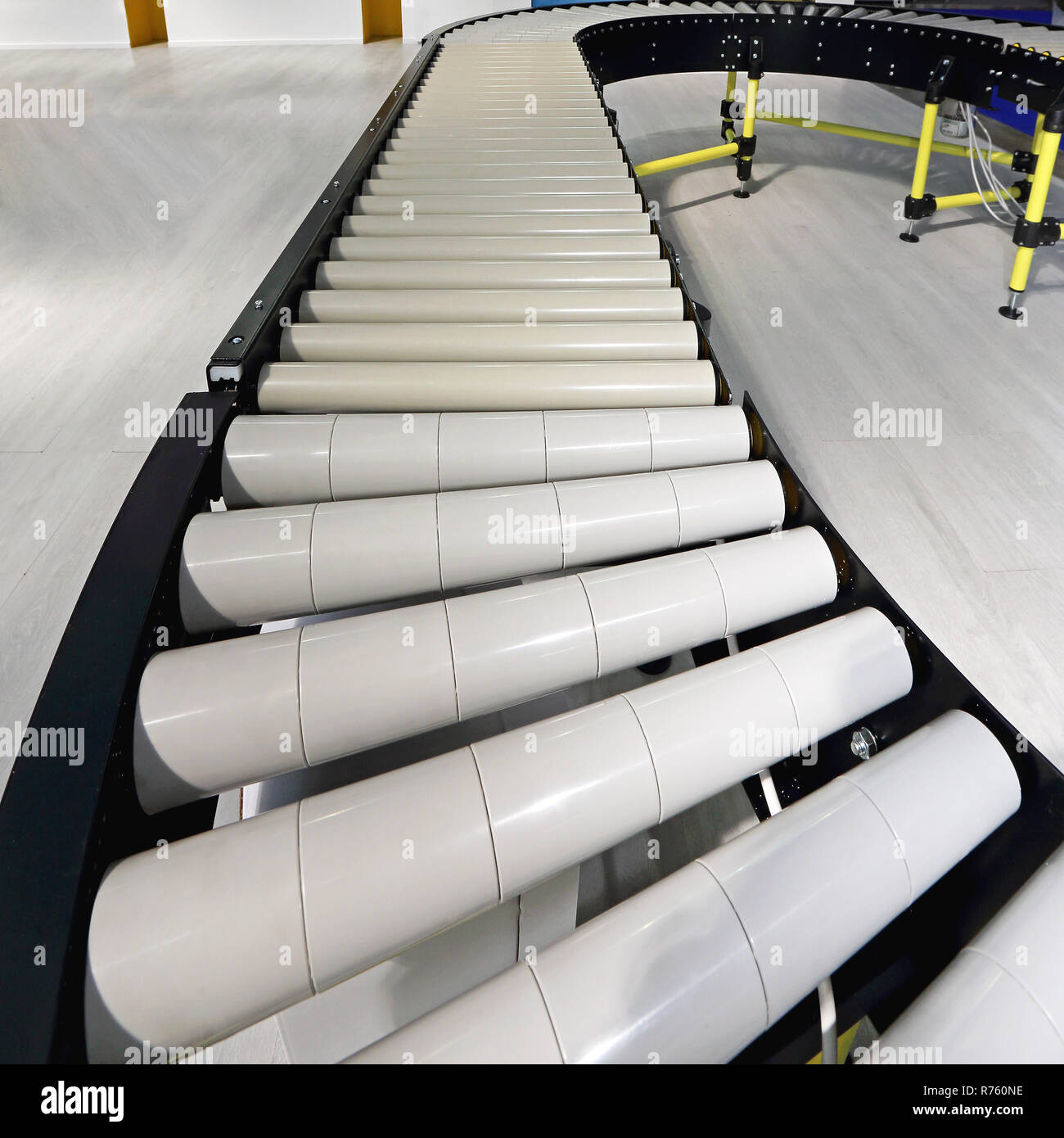 Conveyor rolls hi-res stock photography and images - Alamy