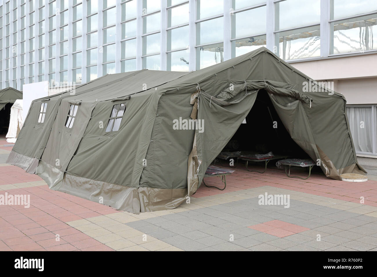 Emergency camp hi-res stock photography and images - Alamy
