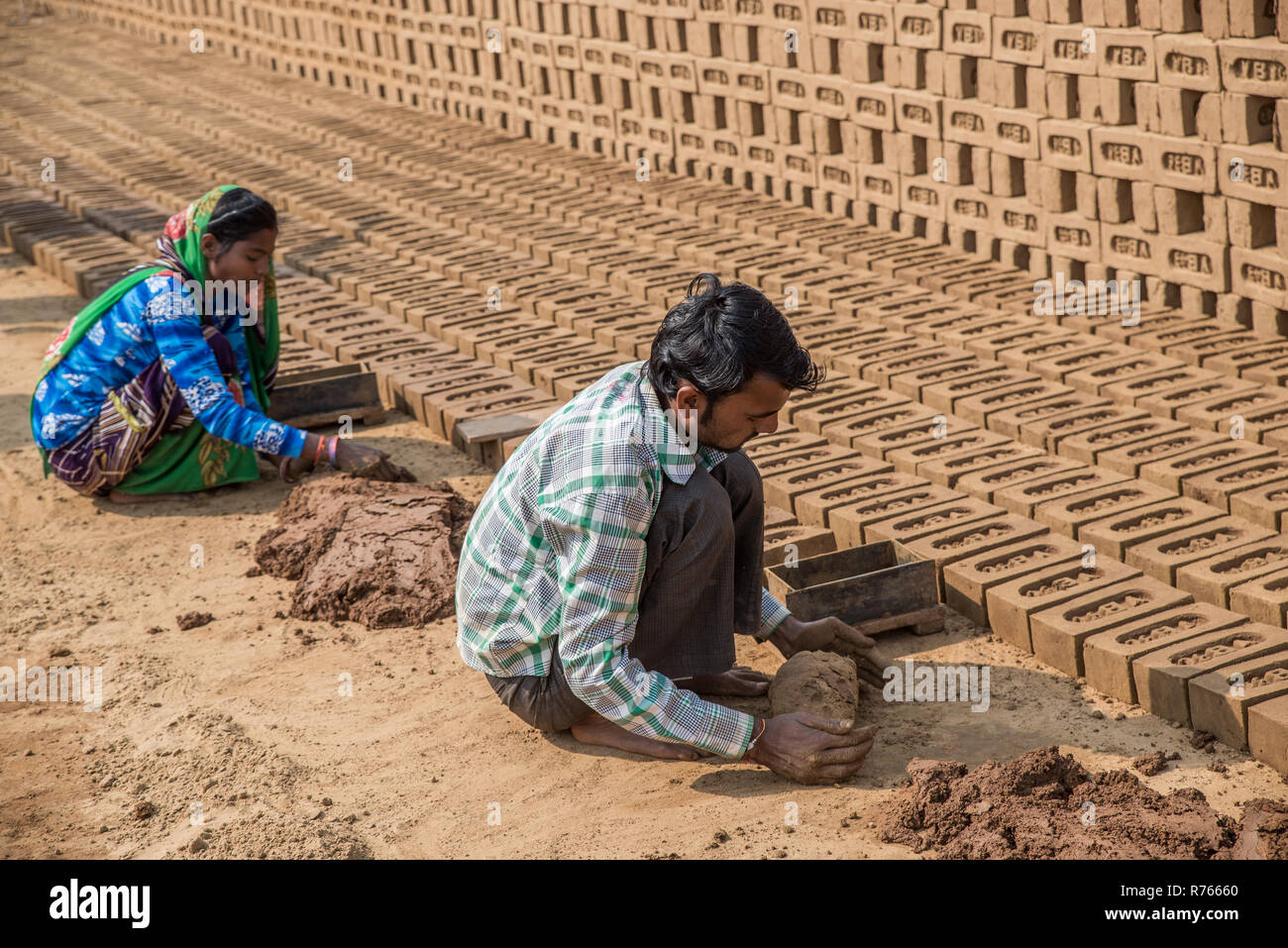 Workers in brick factory hi-res stock photography and images - Alamy