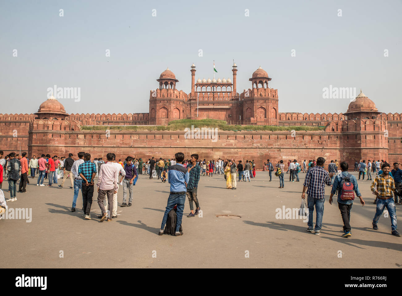 Garden red fort delhi hi-res stock photography and images - Alamy