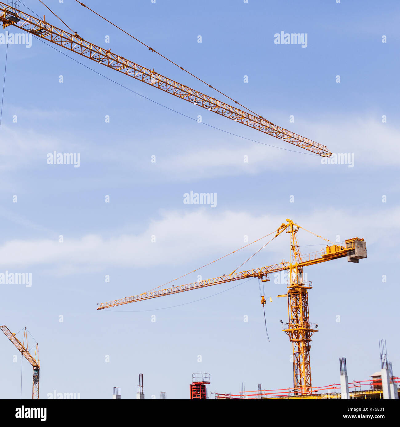 Construction crane on construction site Stock Photo - Alamy