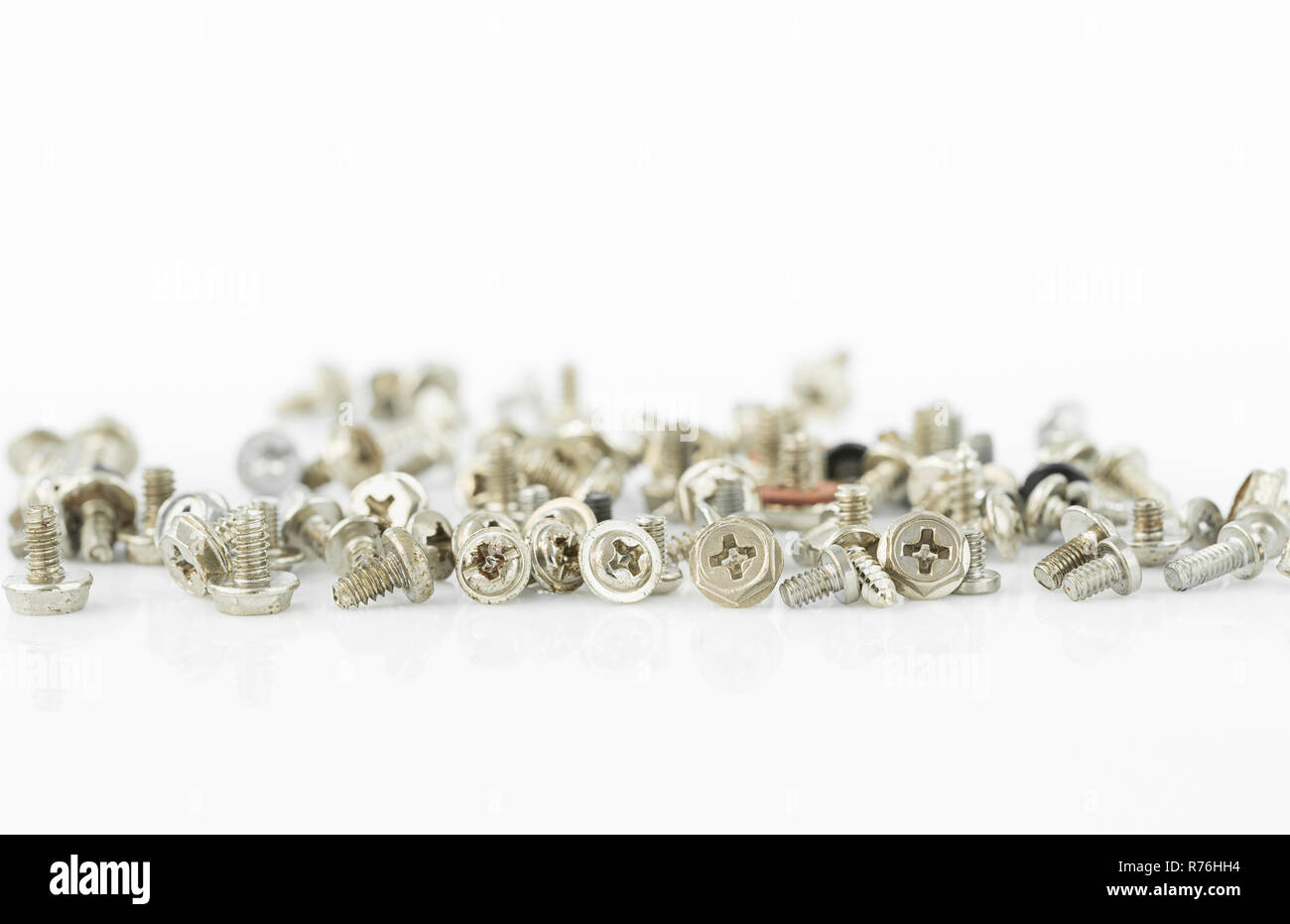 Old screws hi-res stock photography and images - Alamy