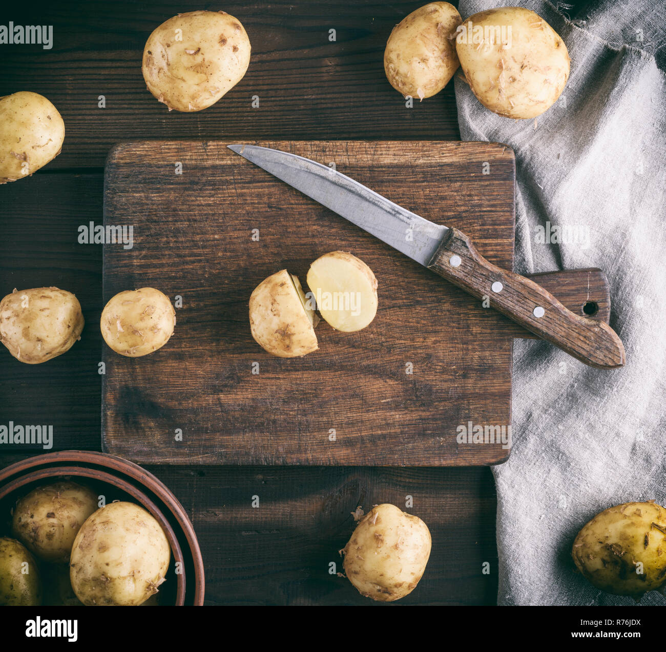 young fresh potatoes, top view Stock Photo - Alamy