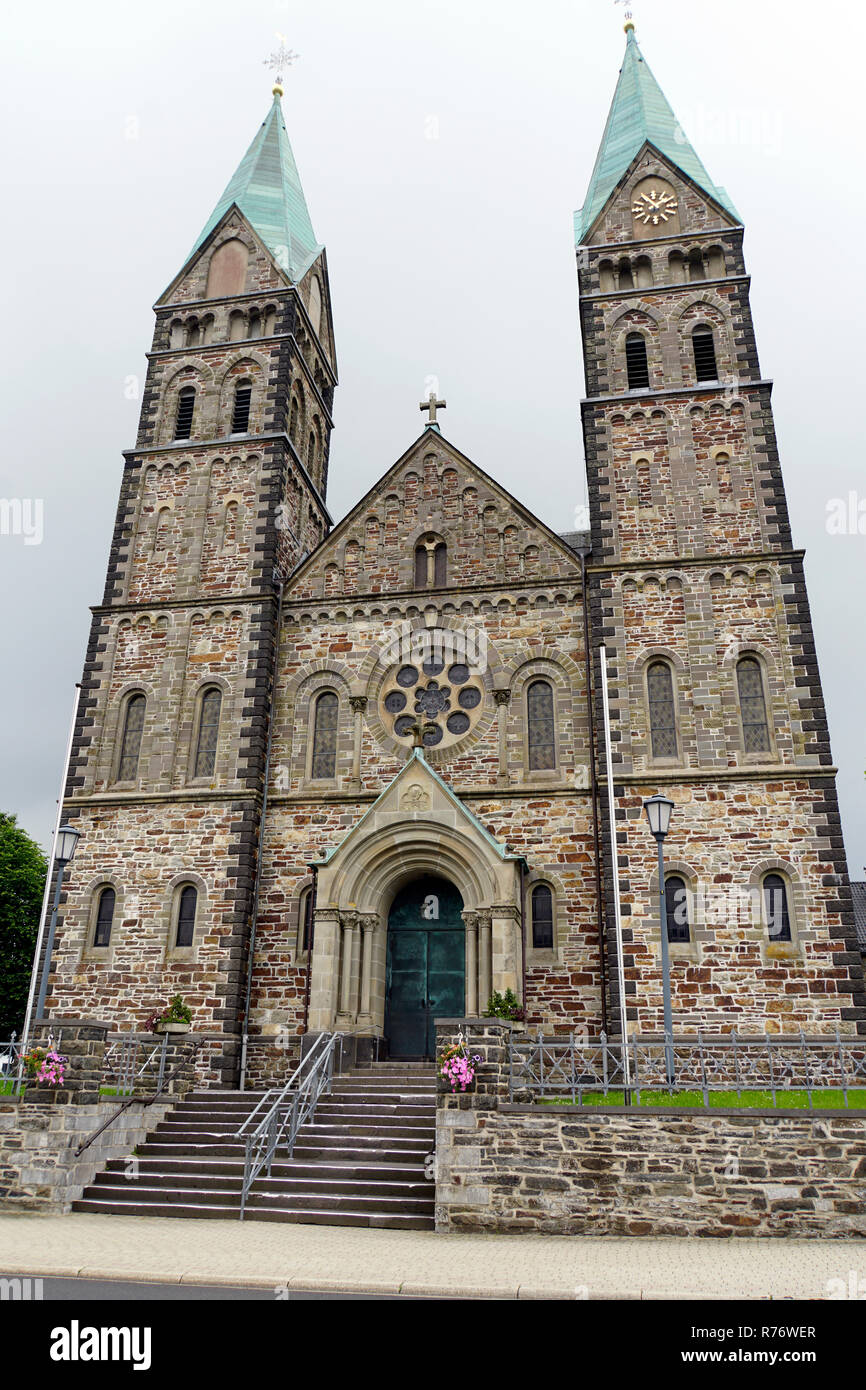 Catholic church st lambertus hi-res stock photography and images - Alamy