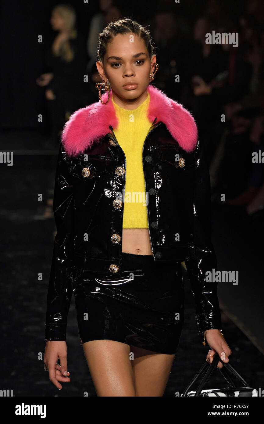 NEW YORK, NY - DECEMBER 02: Model Hiandra Martinez walks the runway at ...