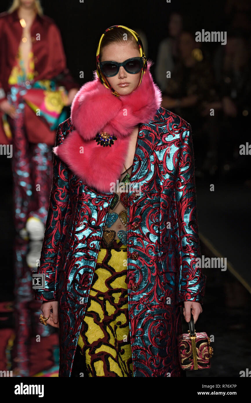 NEW YORK, NY - DECEMBER 02: Model Sara Grace Wallerstedt walks the ...