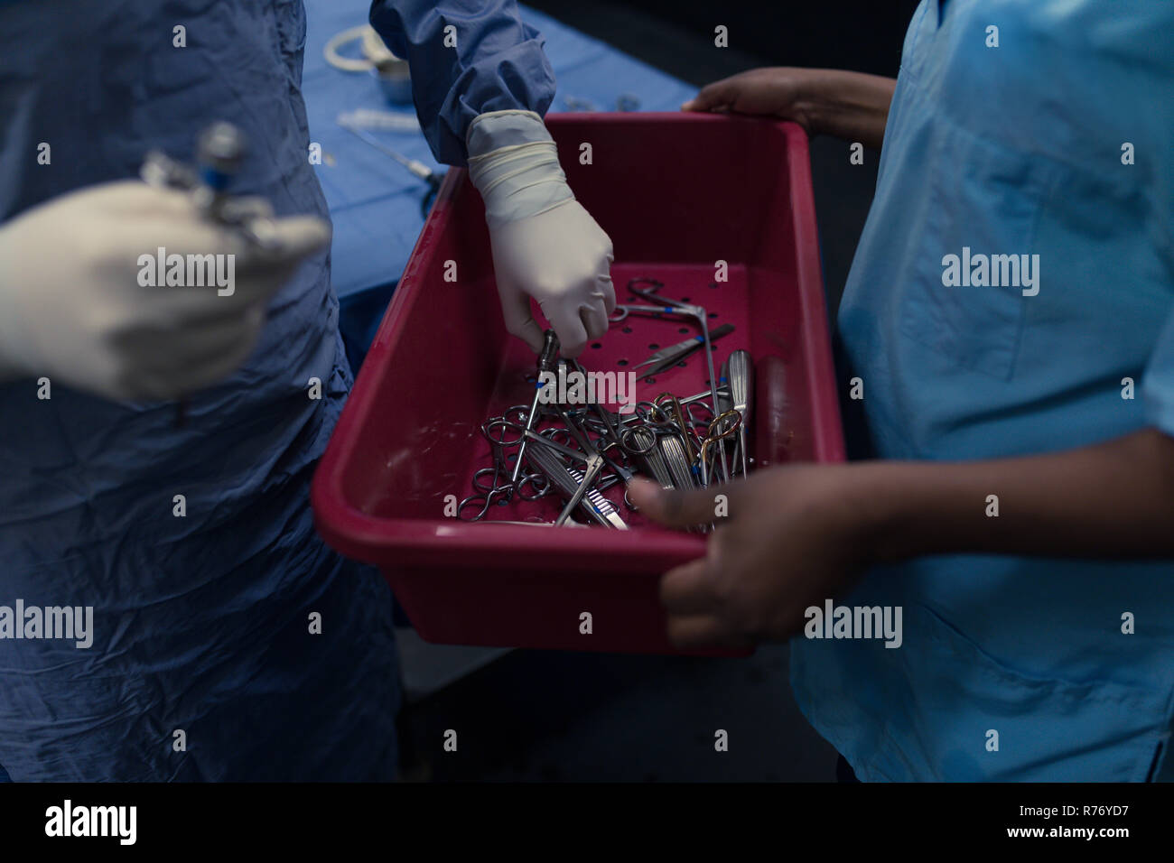 Medical tray surgery nurse hi-res stock photography and images - Alamy