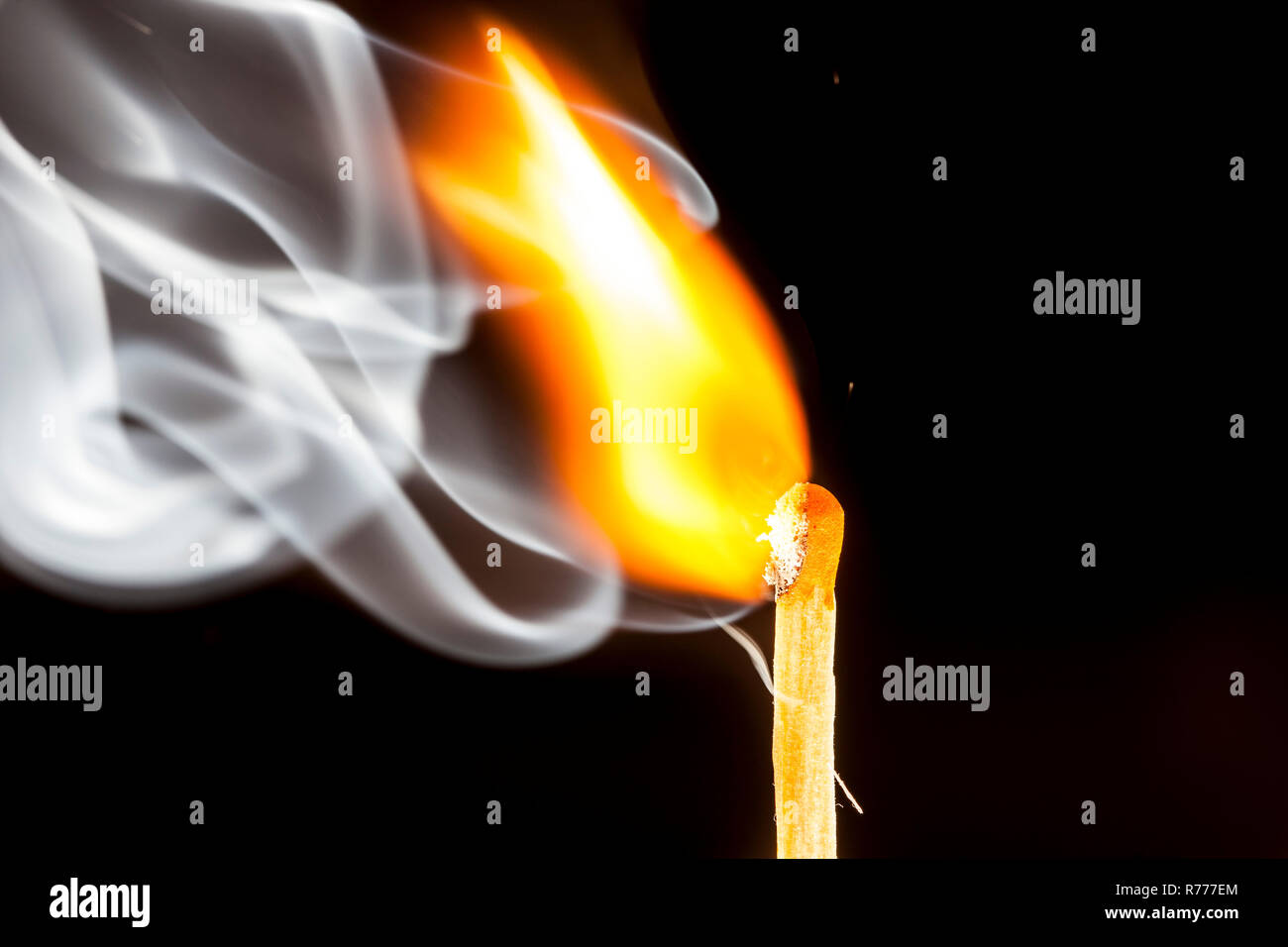 Match flame hi-res stock photography and images - Alamy
