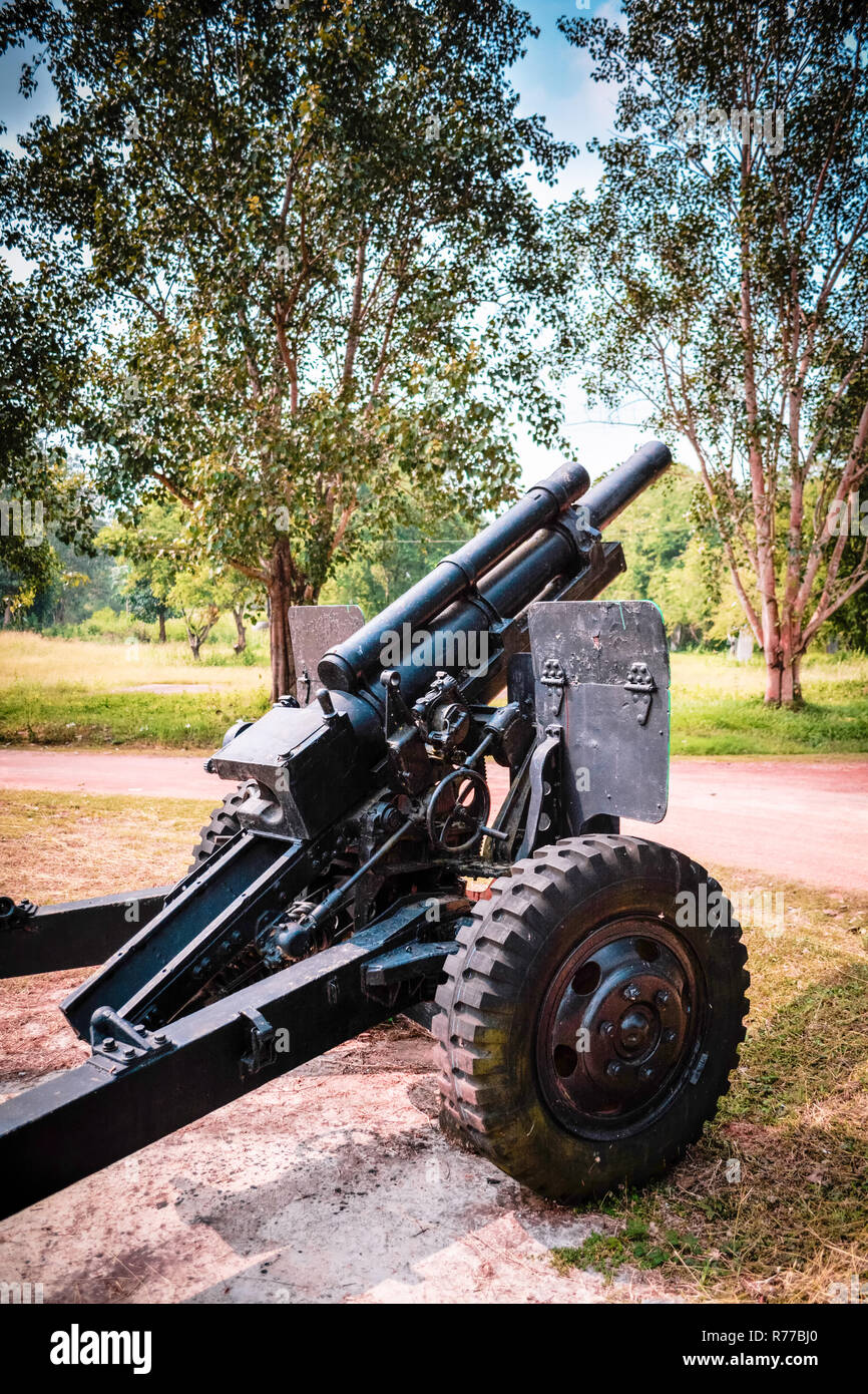 artillery cannon gun / ordnance for soldier warrior in the world war in ...