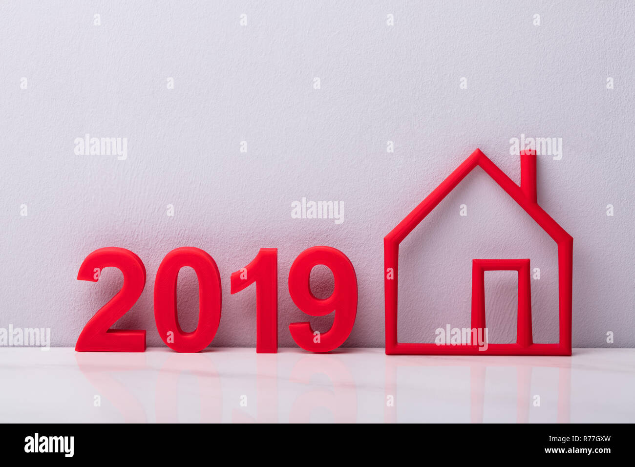 Mortgage loan icon outline hi-res stock photography and images - Alamy