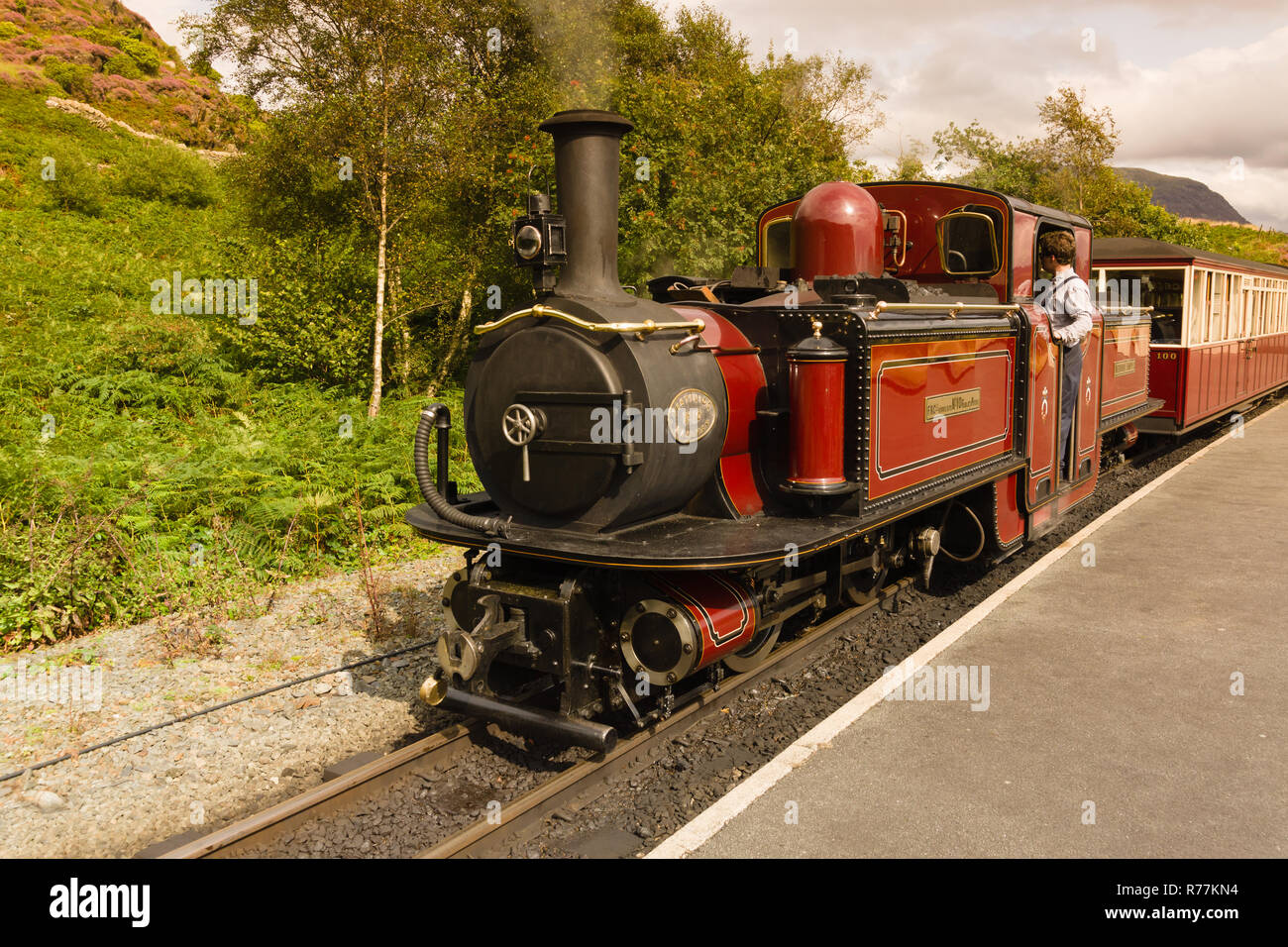 Narrow gauge Double Fairlie steam locomotive Merddin Emrys of the ...