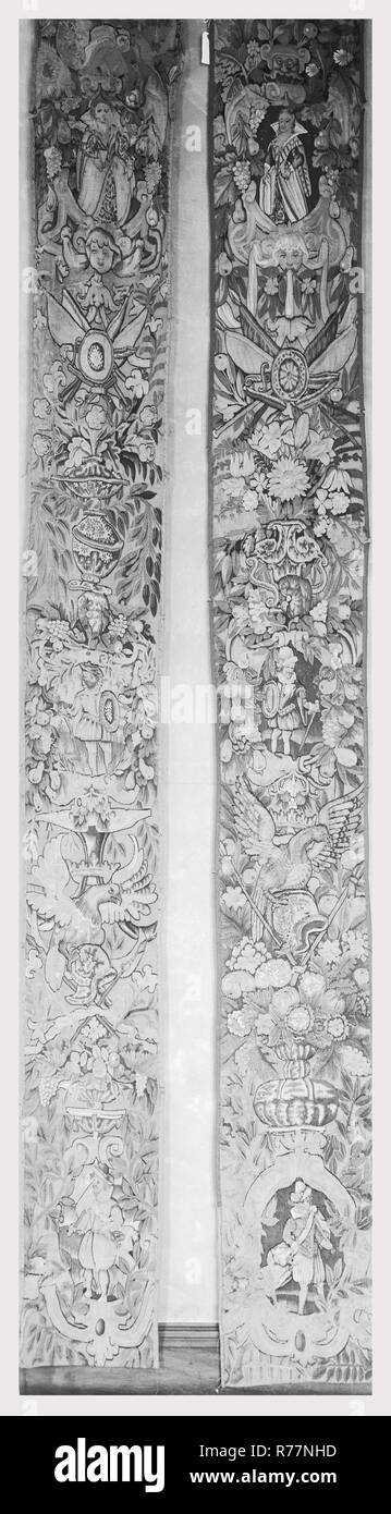 Border sections hi-res stock photography and images - Alamy