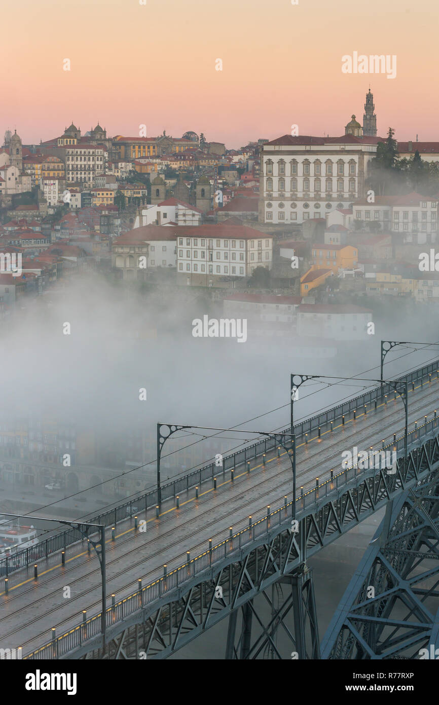 Luis bridge in port portugal hi-res stock photography and images - Alamy
