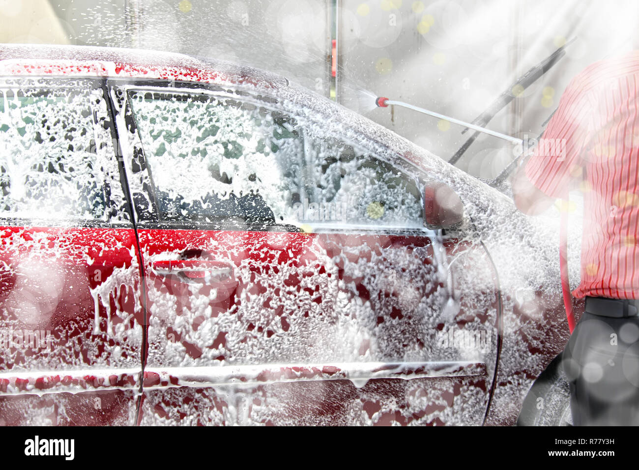 Car hand wash facility hi-res stock photography and images - Alamy