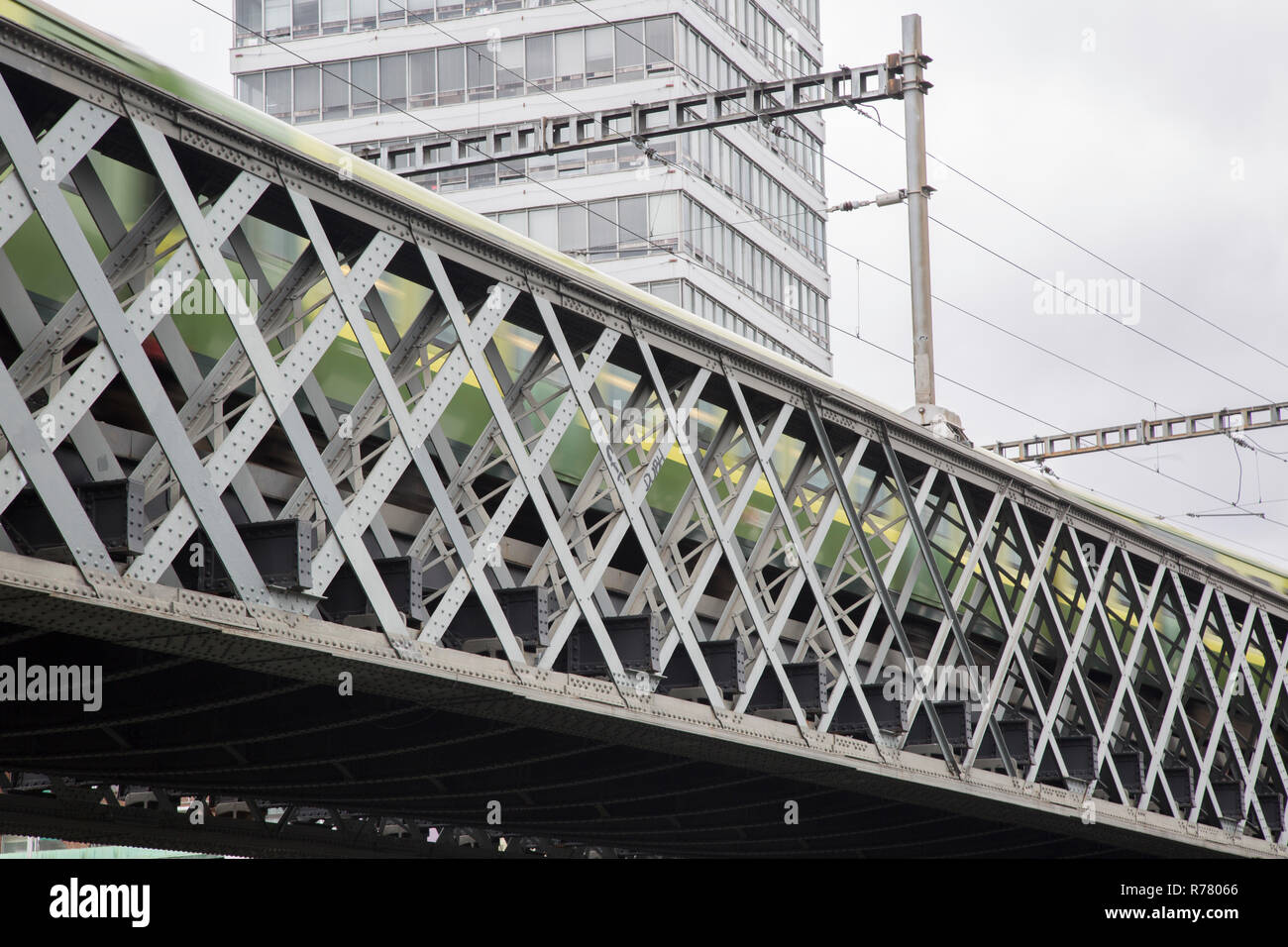 Loopline bridge in dublin hi-res stock photography and images - Alamy