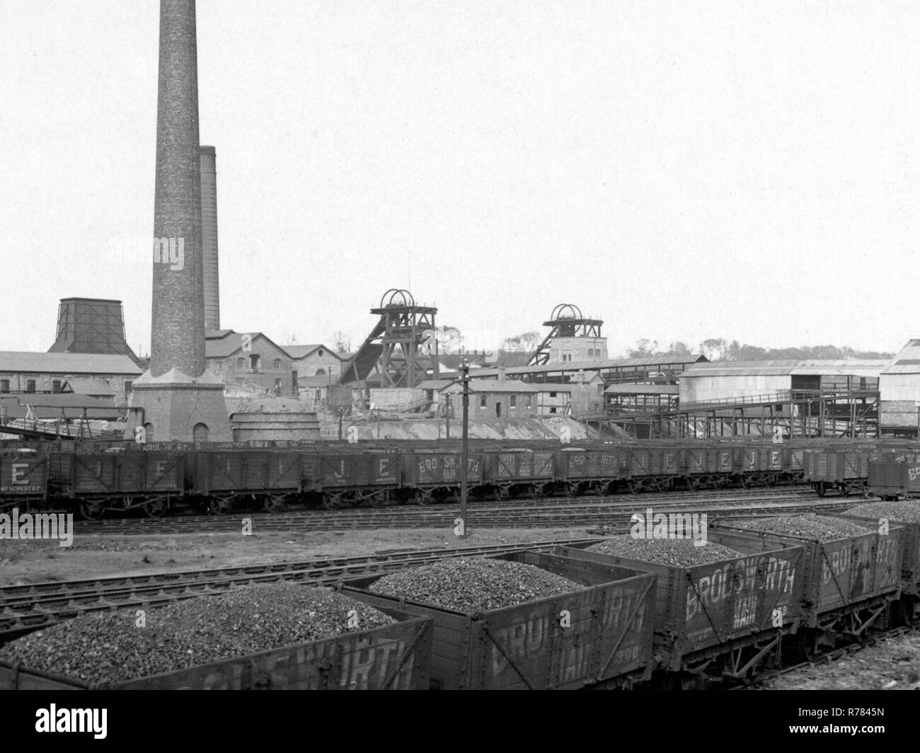 Coal mine pit not australia Black and White Stock Photos & Images - Alamy
