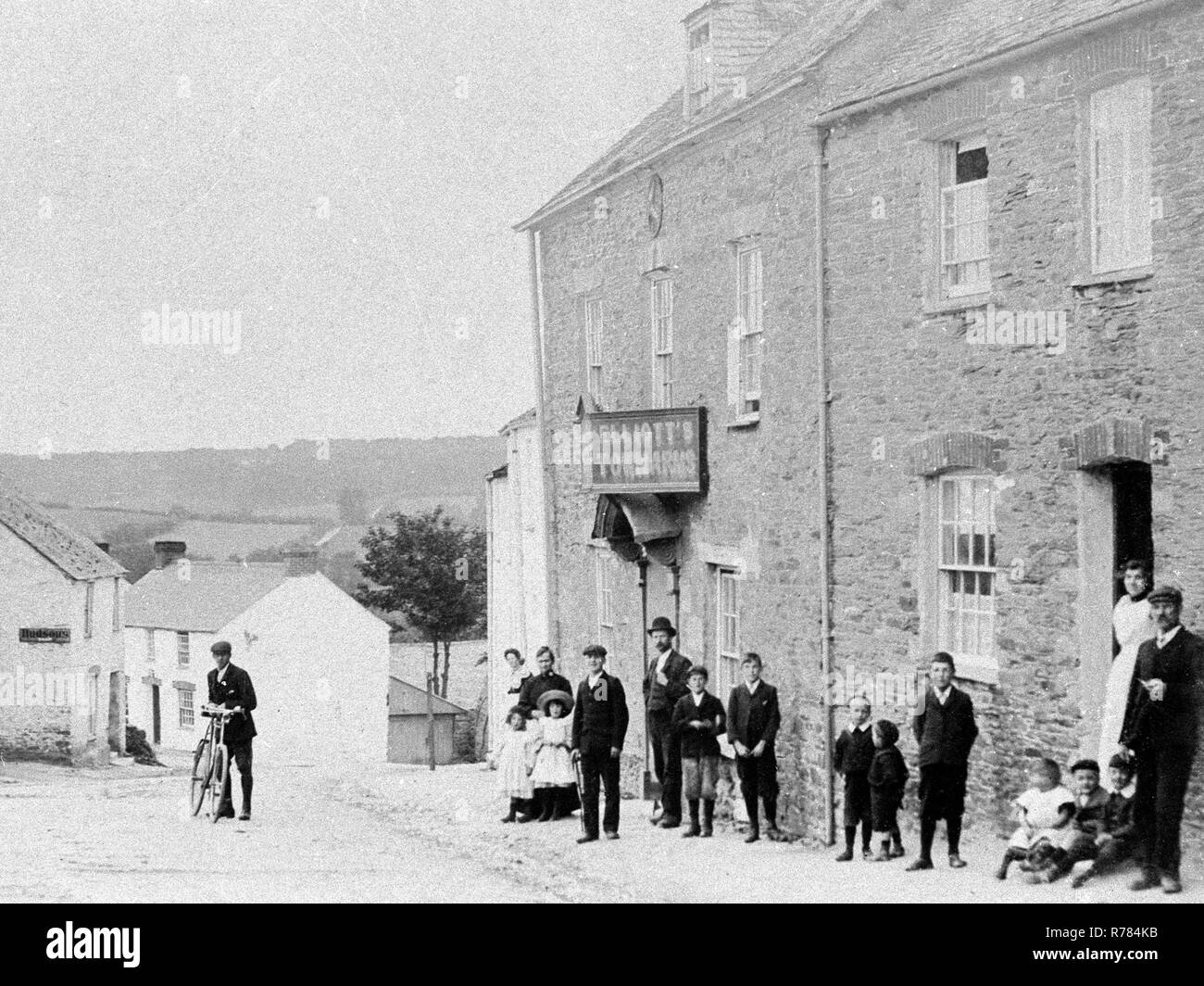 Tregony hi-res stock photography and images - Alamy