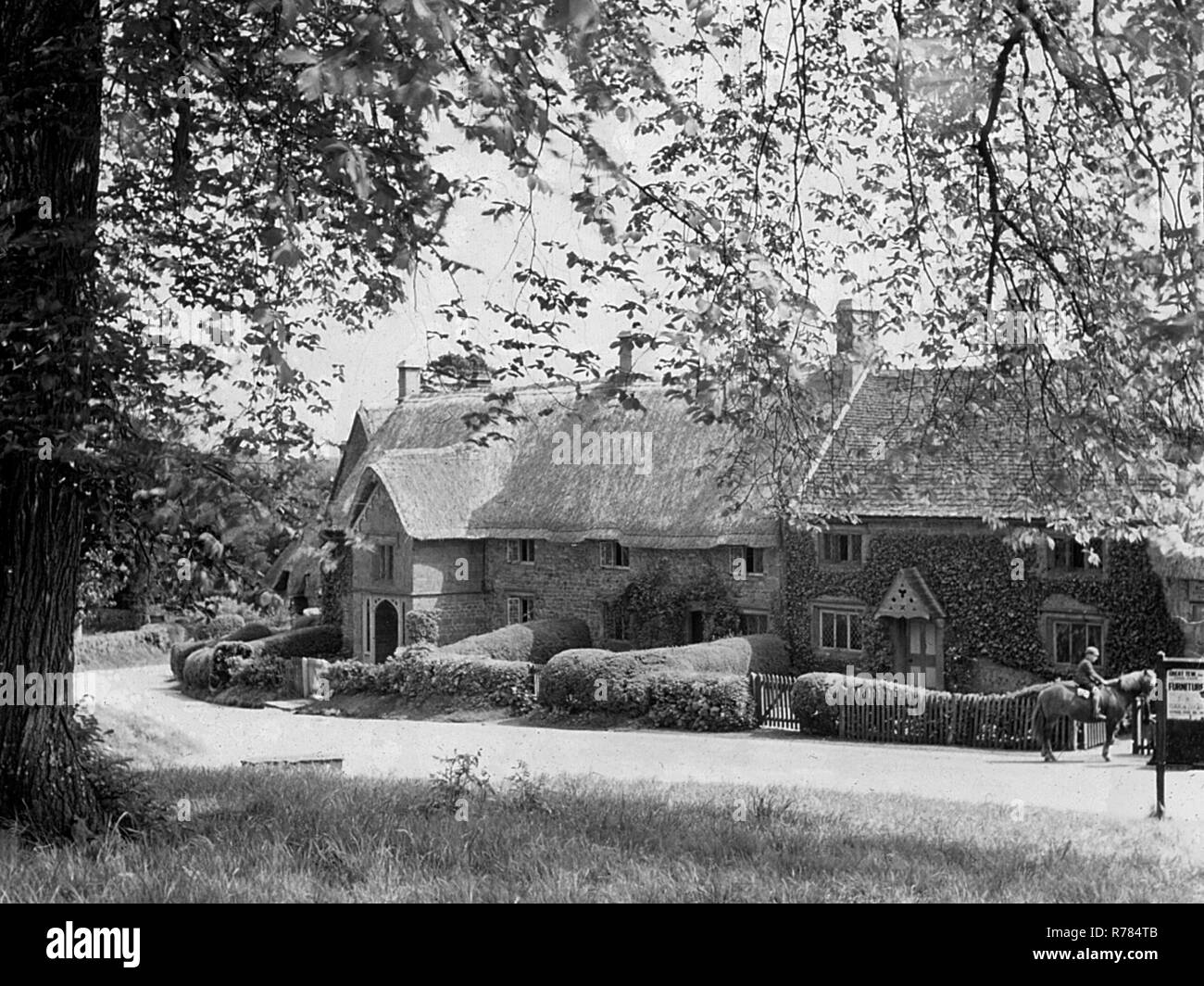 Tuit or tew it Black and White Stock Photos & Images - Alamy