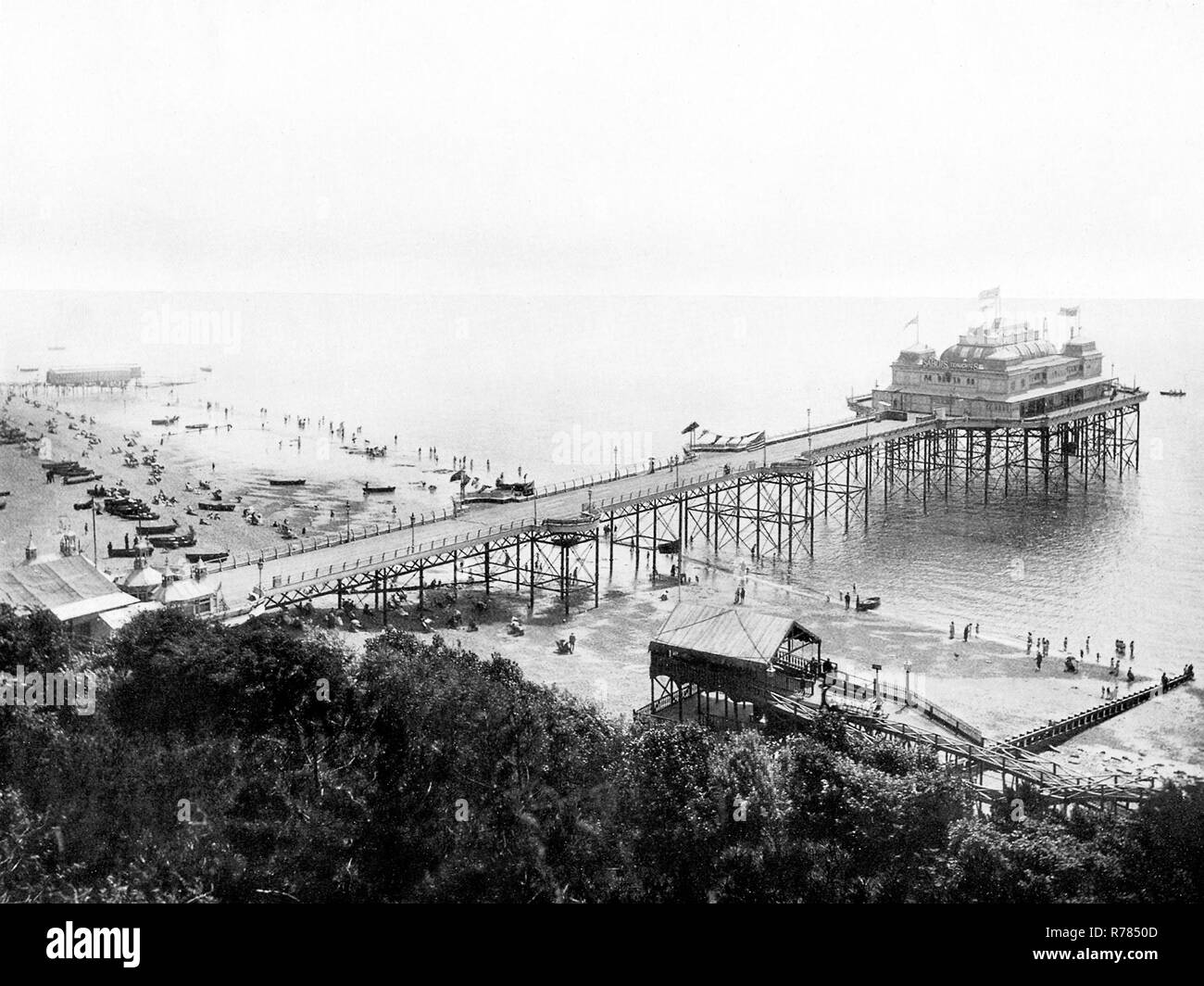 Victoria Pier, Folkestone Stock Photo - Alamy