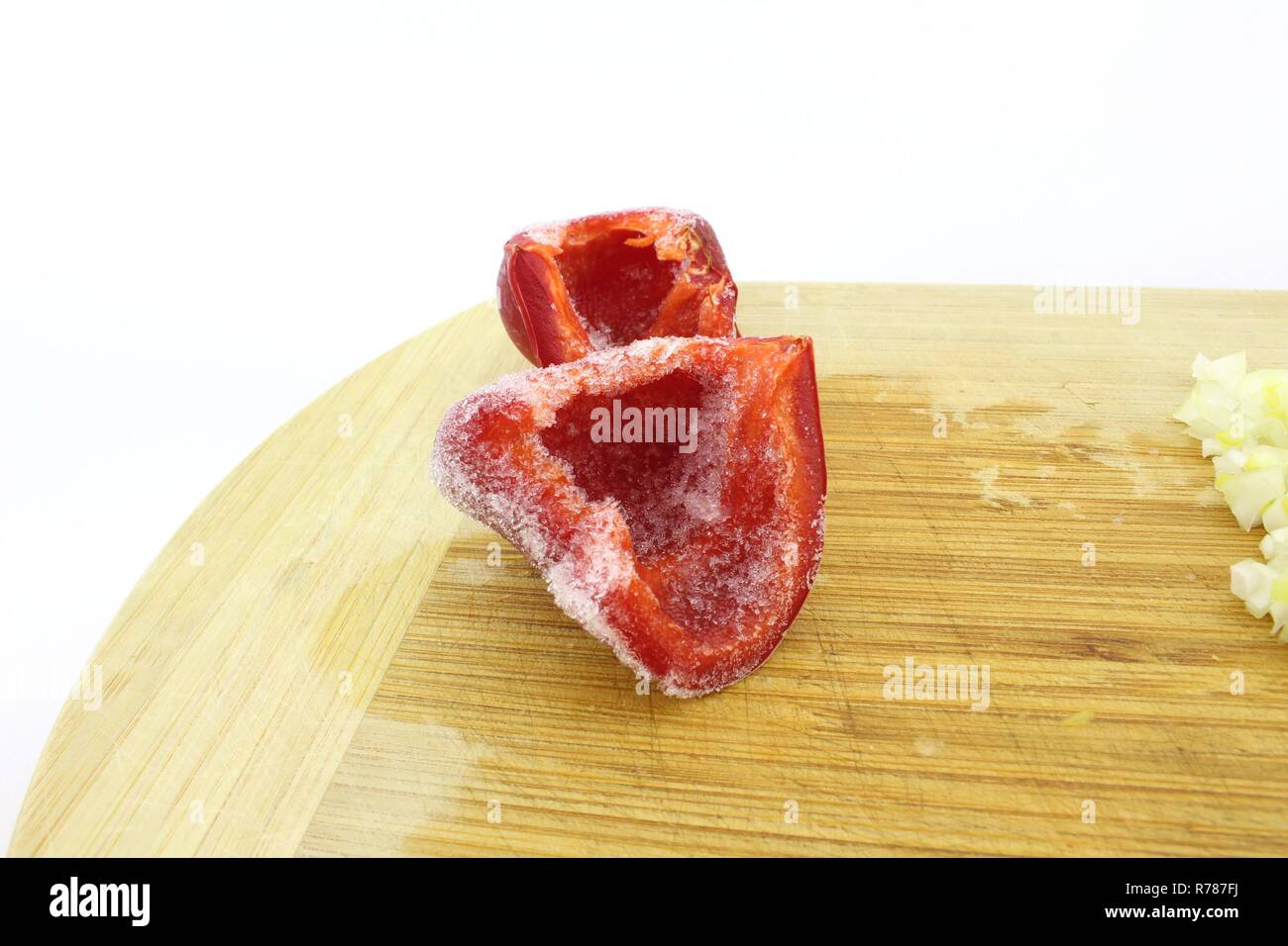 Frozen bell peppers green hi-res stock photography and images - Alamy