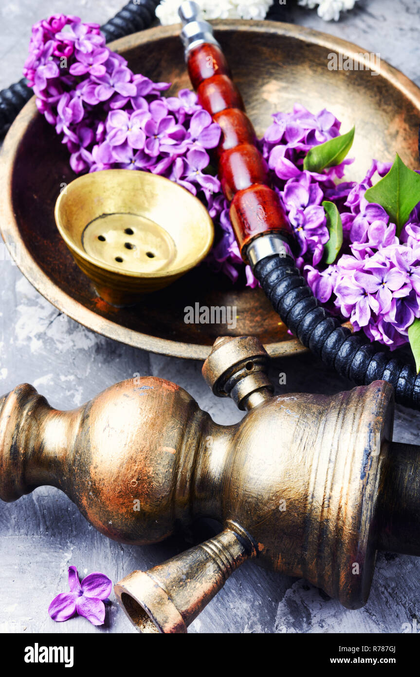 Flower with hookah hi-res stock photography and images - Alamy