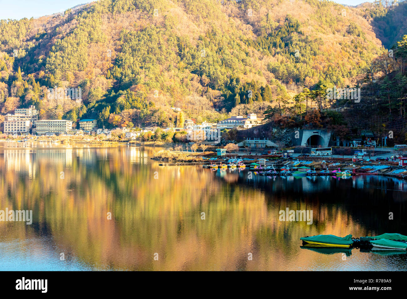 Fujikawaguchiko, Yamanashi / Japan - November 29 2018: Autumn scenie ...