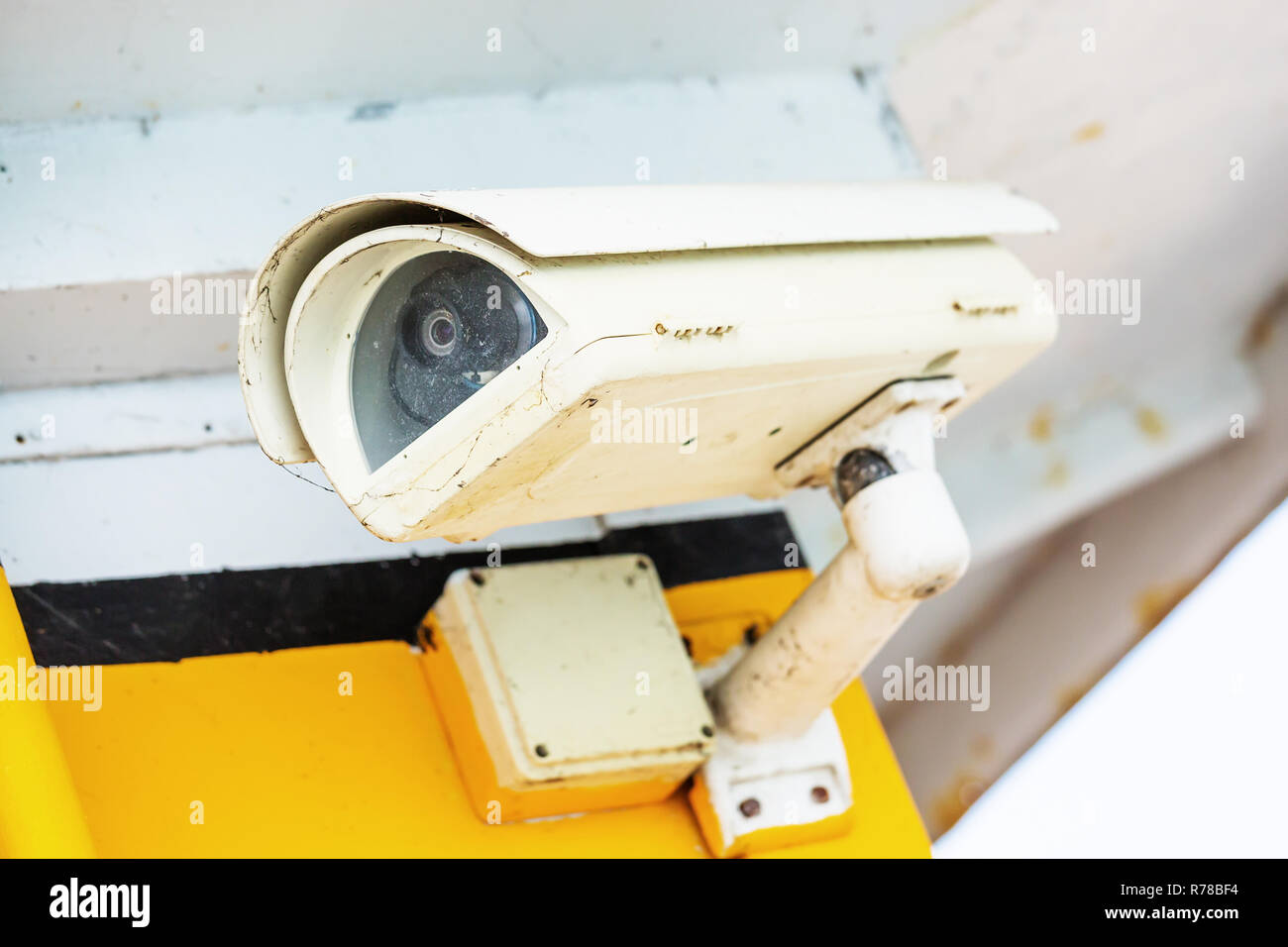 Big thief photo hi-res stock photography and images - Alamy