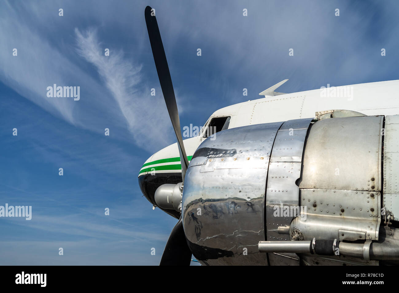 Airplane plane old retro aircraft hi-res stock photography and images ...