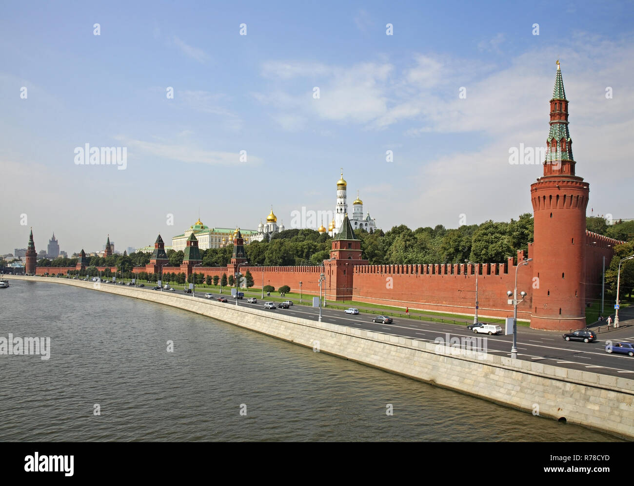 Moscow grand kremlin palace facade hi-res stock photography and images ...