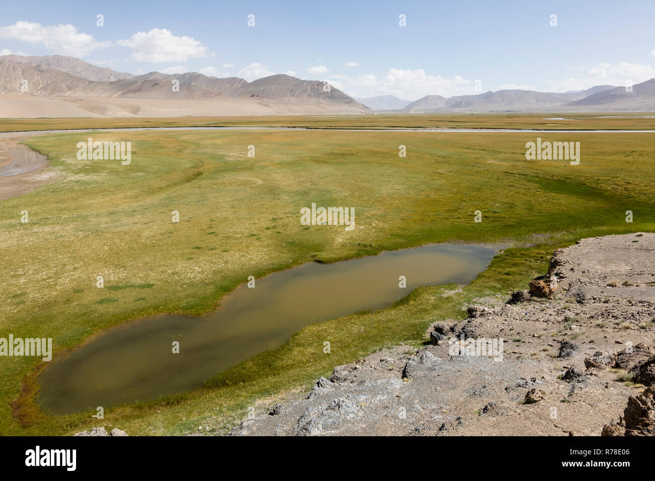 Landscape in the Pamir mountains in the area of Murghab in Tajikistan ...