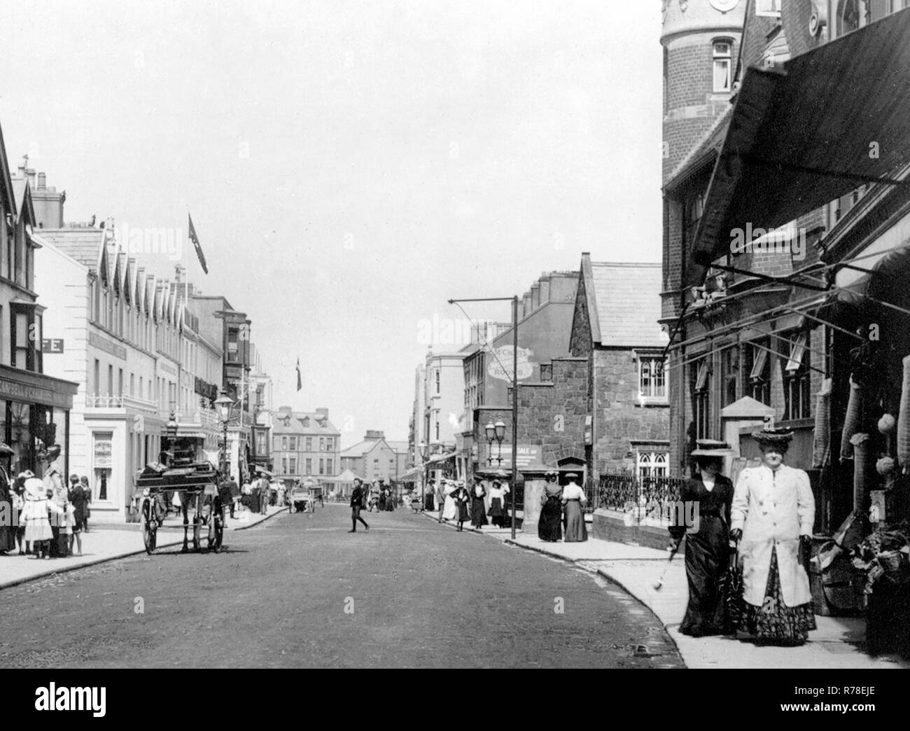 Portrush Black and White Stock Photos & Images - Alamy