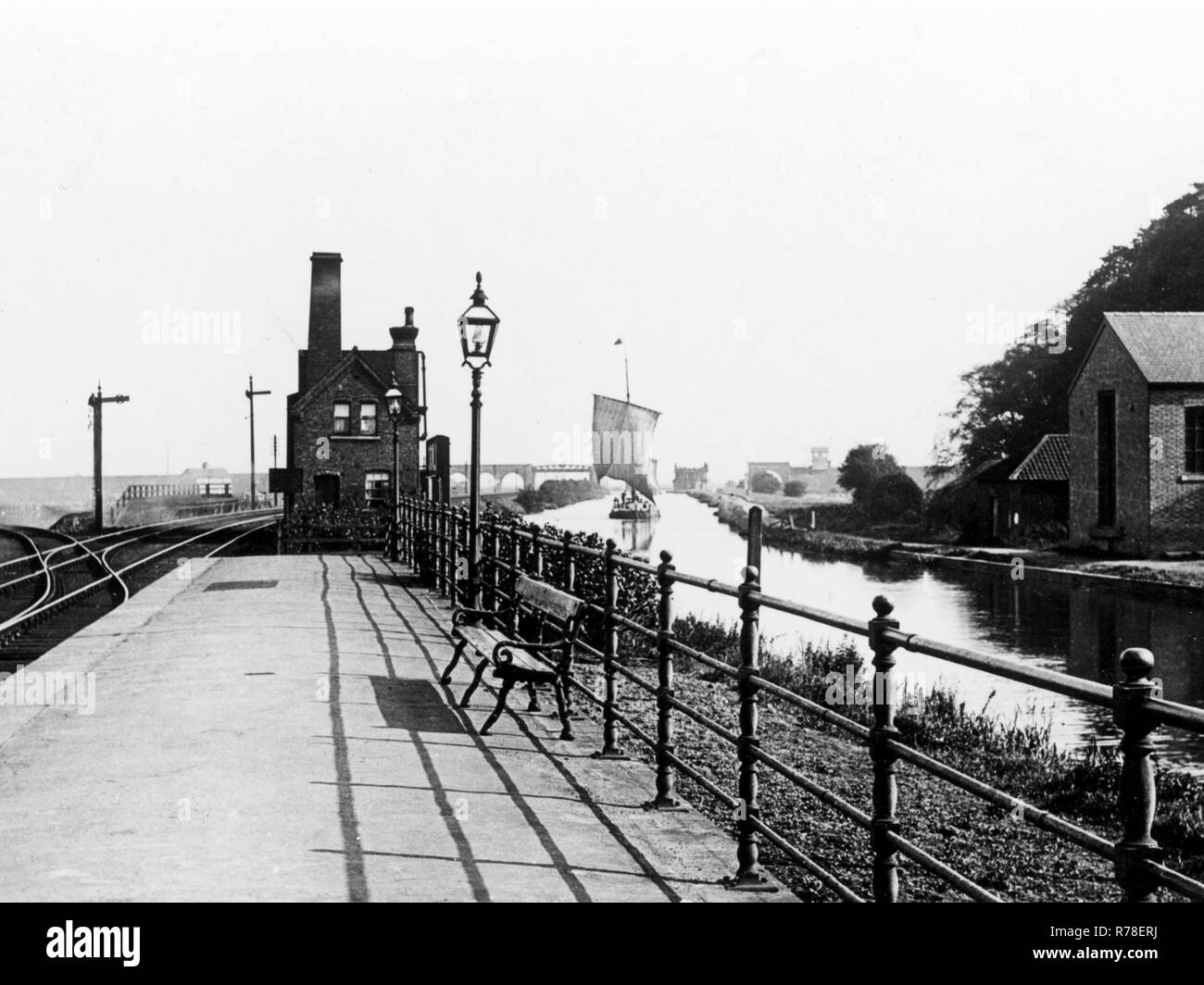 Railway Station and Canal, Crowle Stock Photo - Alamy