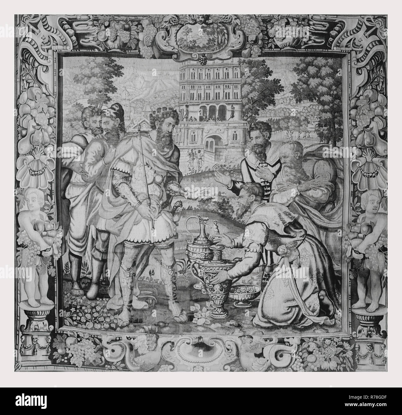 Cyrus returns ornaments hi-res stock photography and images - Alamy