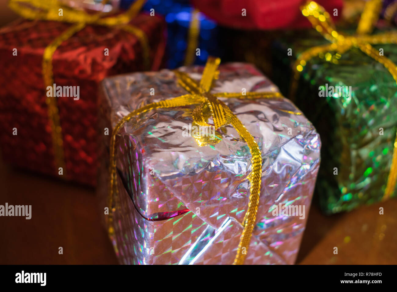 Small gift boxes hi-res stock photography and images - Alamy
