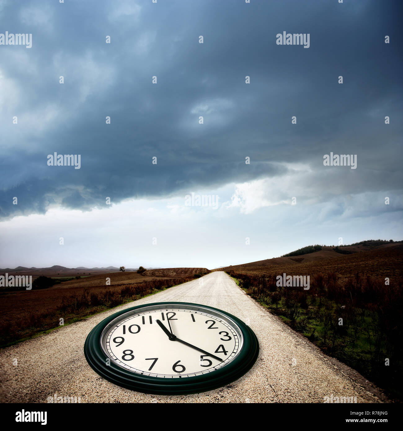 Winding the time clock hi-res stock photography and images - Alamy