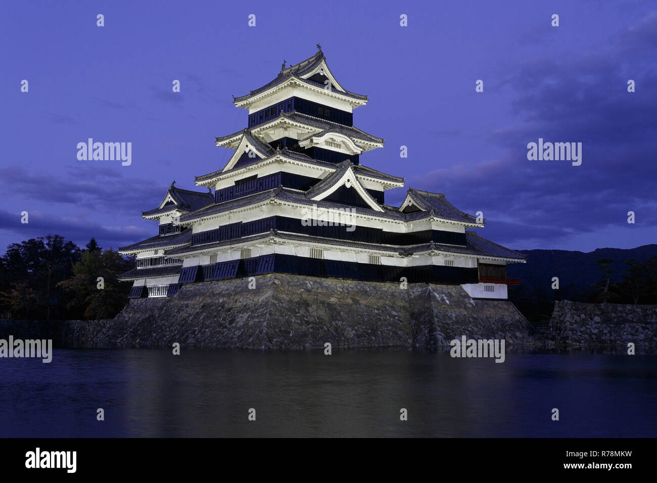 Matsumoto, Japan. Matsumoto Castle (Crow Castle, Fukashi Castle) by ...