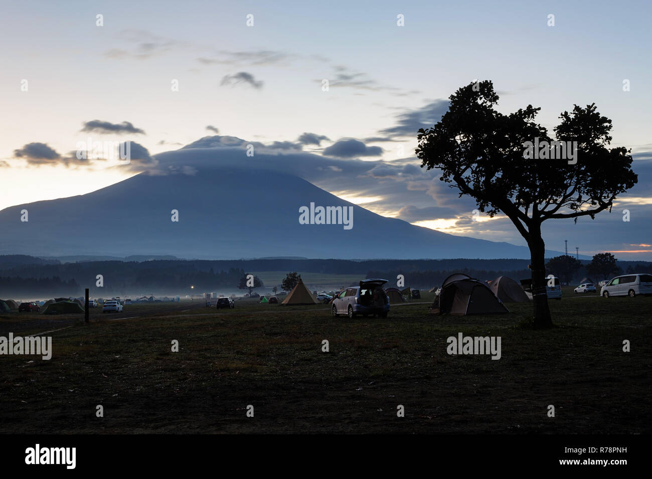 Camp fuji hi-res stock photography and images - Alamy