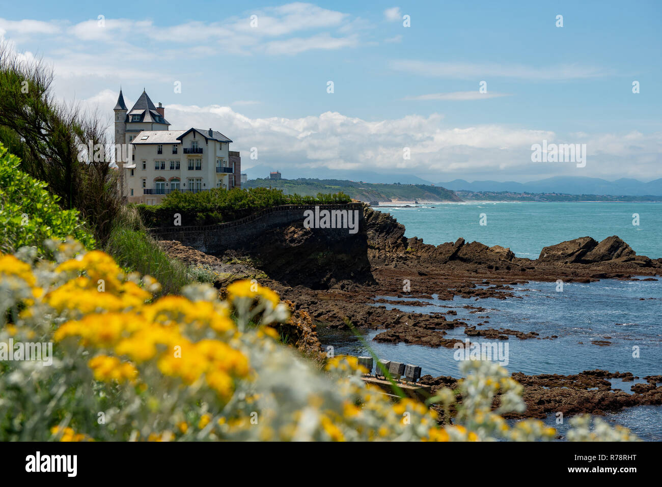 View seashore biarritz france hi-res stock photography and images - Alamy