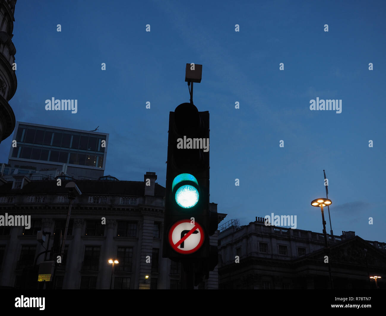 green light traffic signal Stock Photo - Alamy